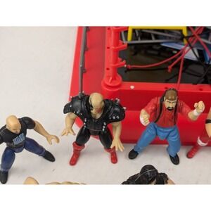 Toys | Wwf King Of The Ring Action Ring 16 Mini Figures Playset 1997 ...
